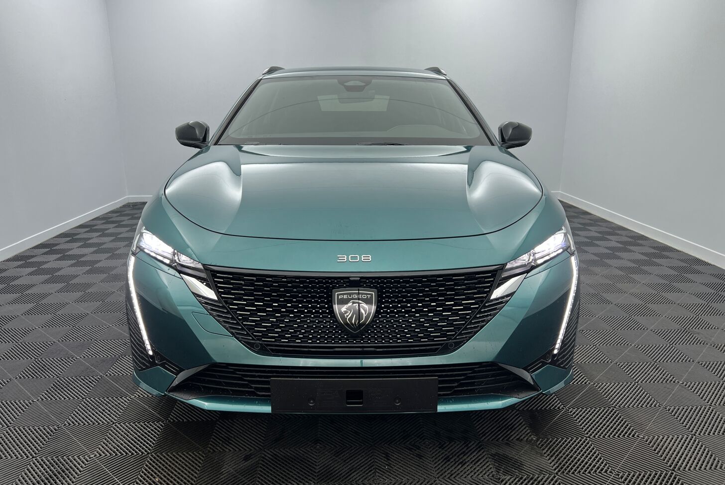 PEUGEOT 308 SW Break Hybride Essence - 2045075 | Auto-IES